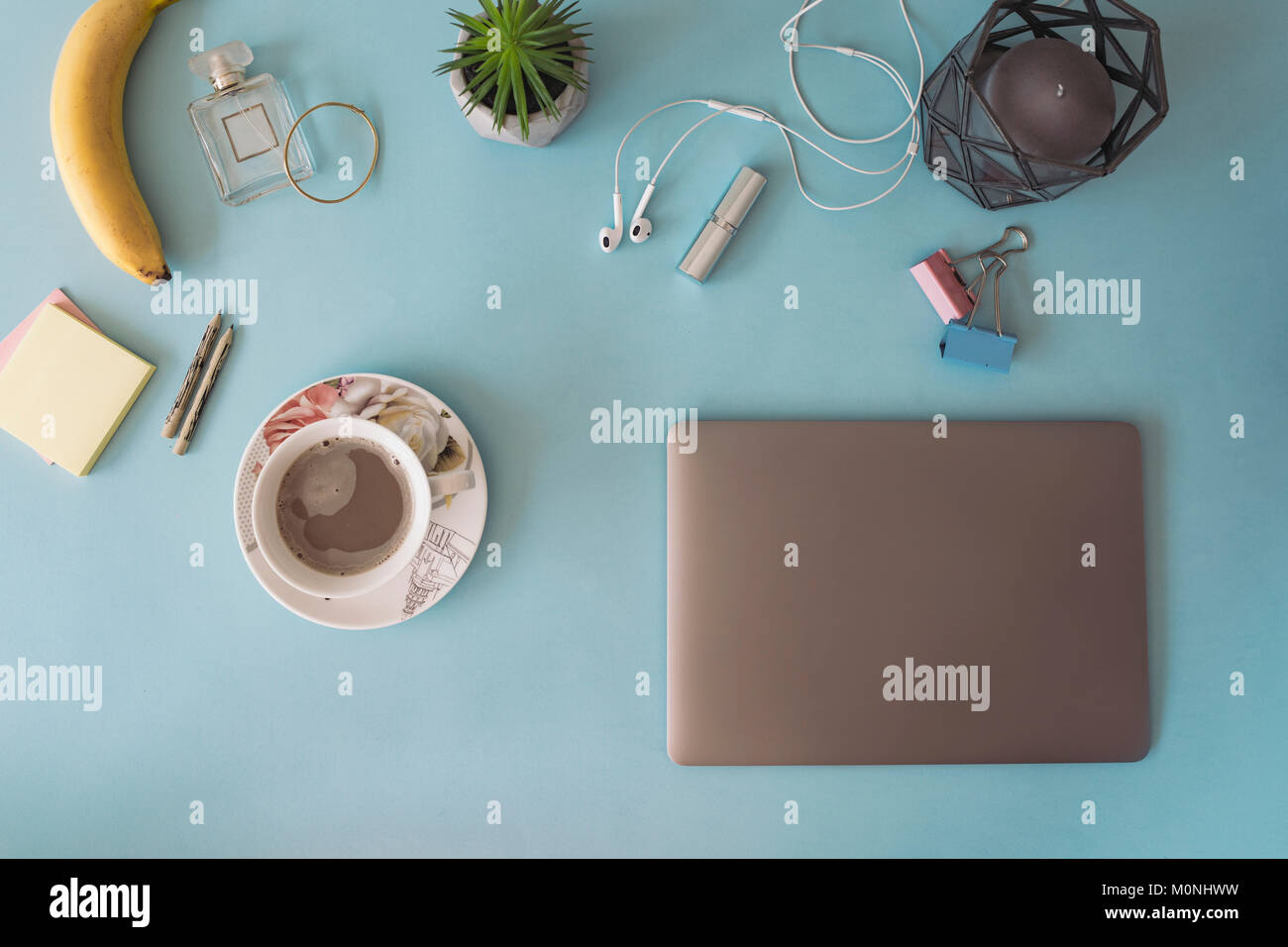Business desk from above Stock Photo - Alamy