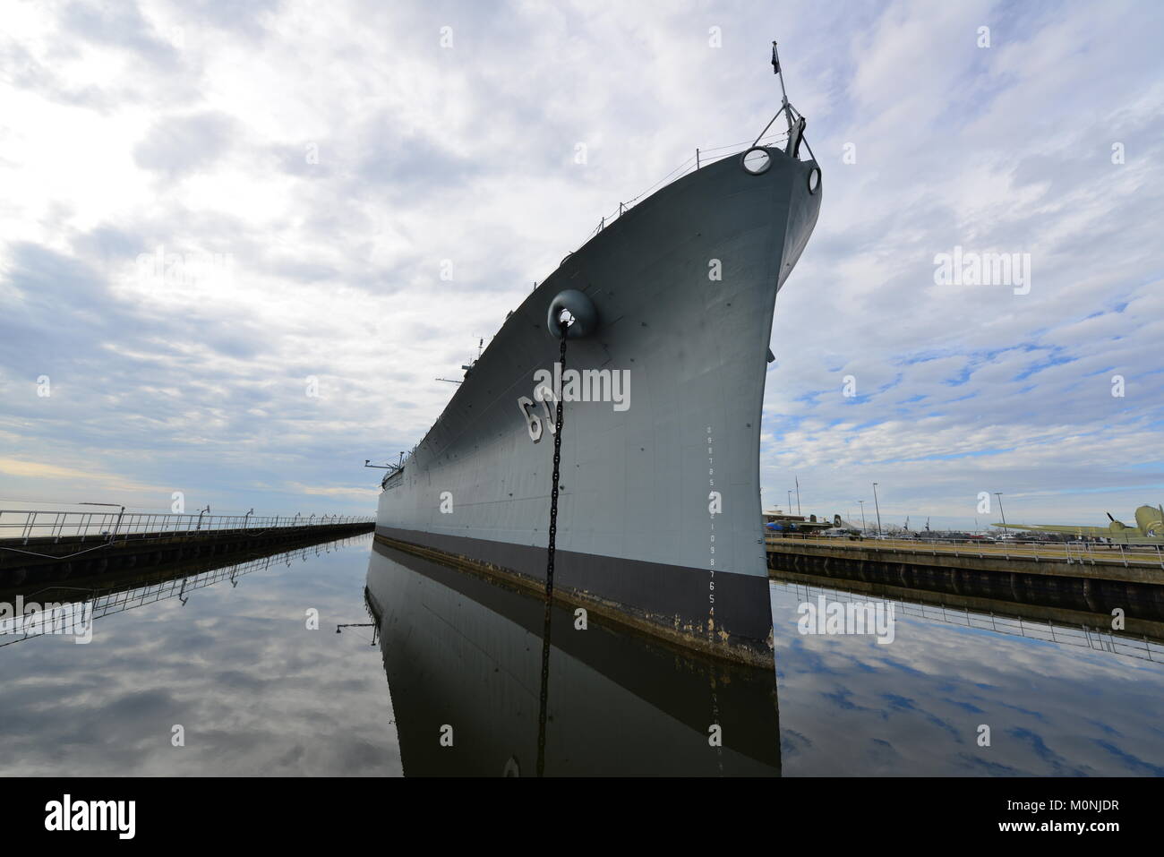 Alabama class battleship hi-res stock photography and images - Alamy