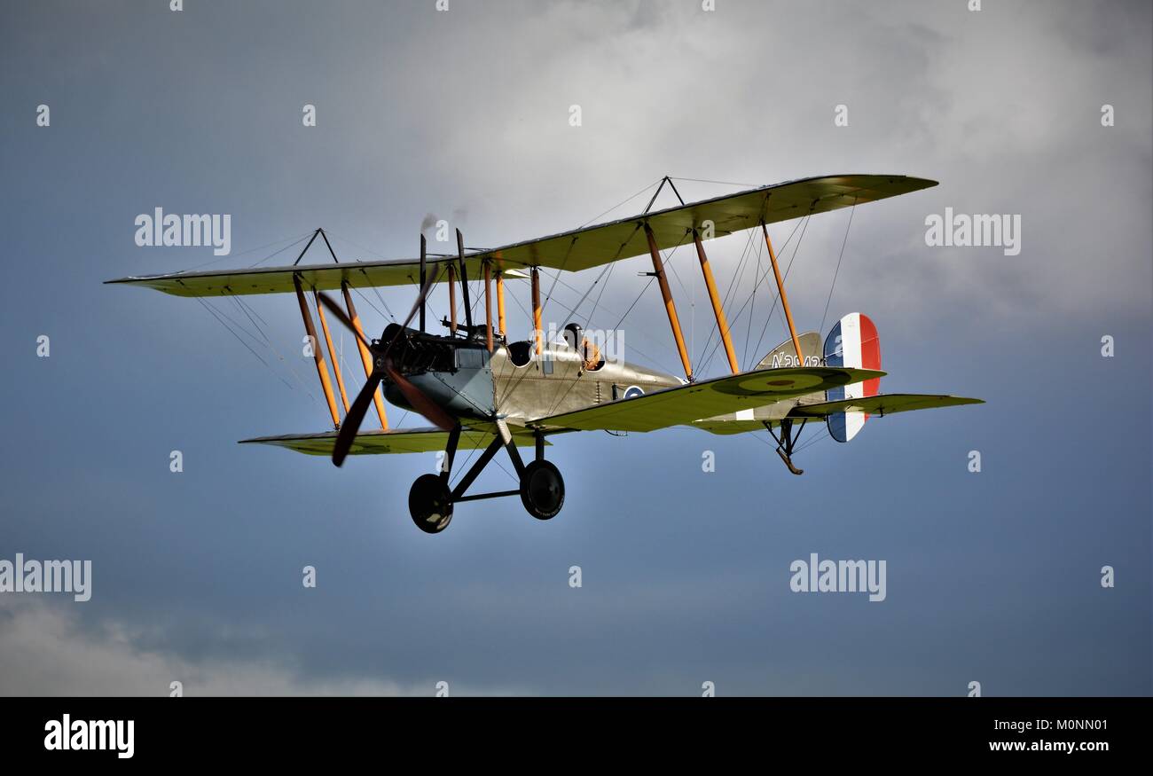 Royal aircraft company BE 2 A2943 world war 1 biplane flying at ...