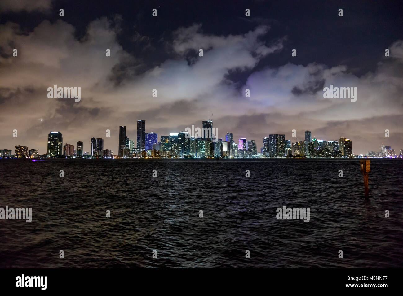 Night skyline miami florida hi-res stock photography and images - Alamy