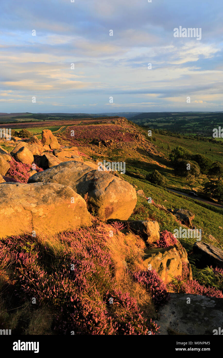 Sunset on Curbar Edge, Peak District National Park, Derbyshire, England ...