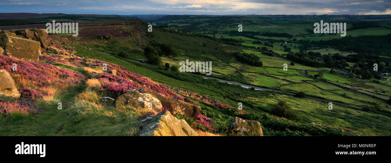 Sunset on Curbar Edge, Peak District National Park, Derbyshire, England ...