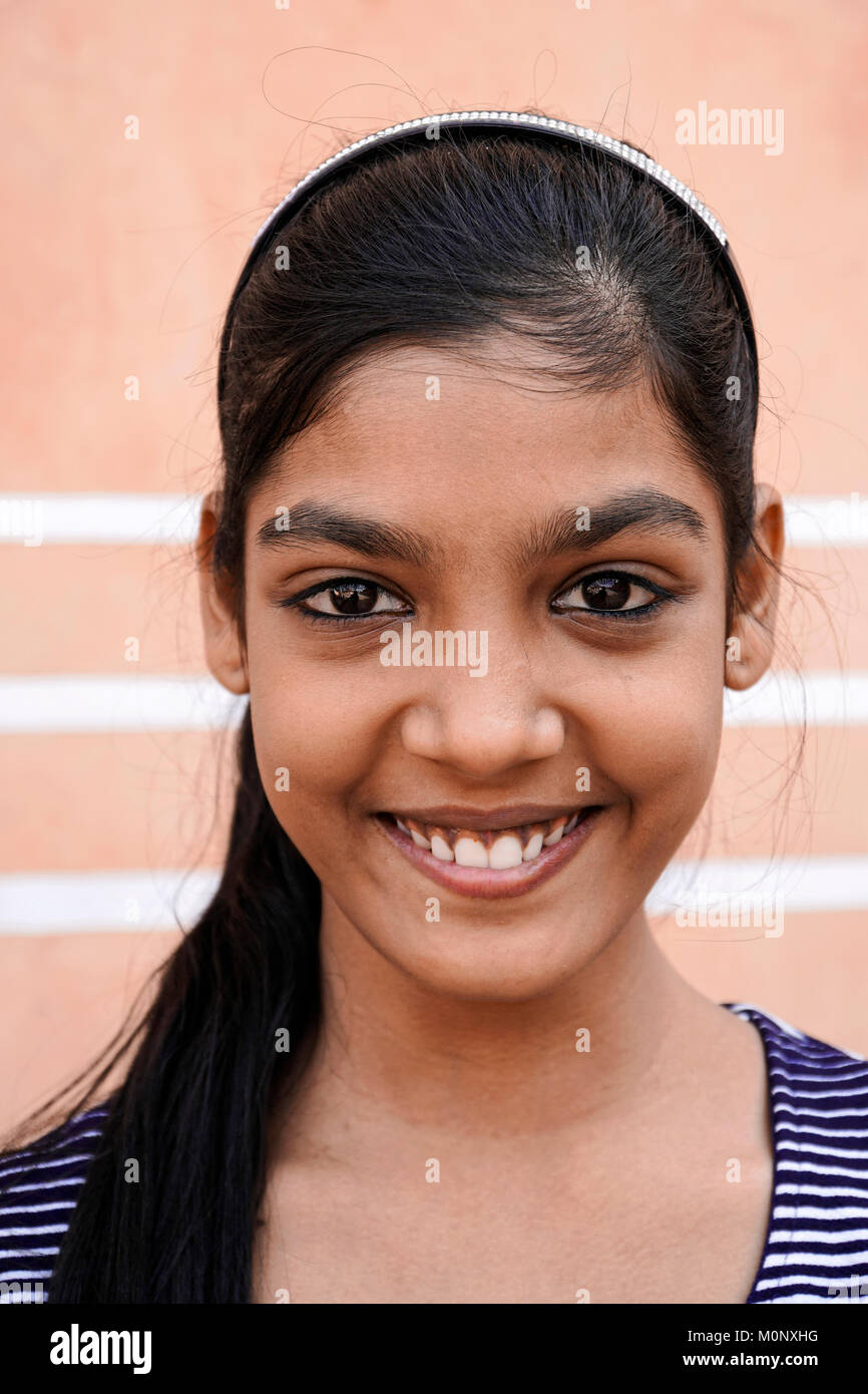 Young Indian Woman,Portrait,Jaipur,Rajasthan,India Stock Photo - Alamy
