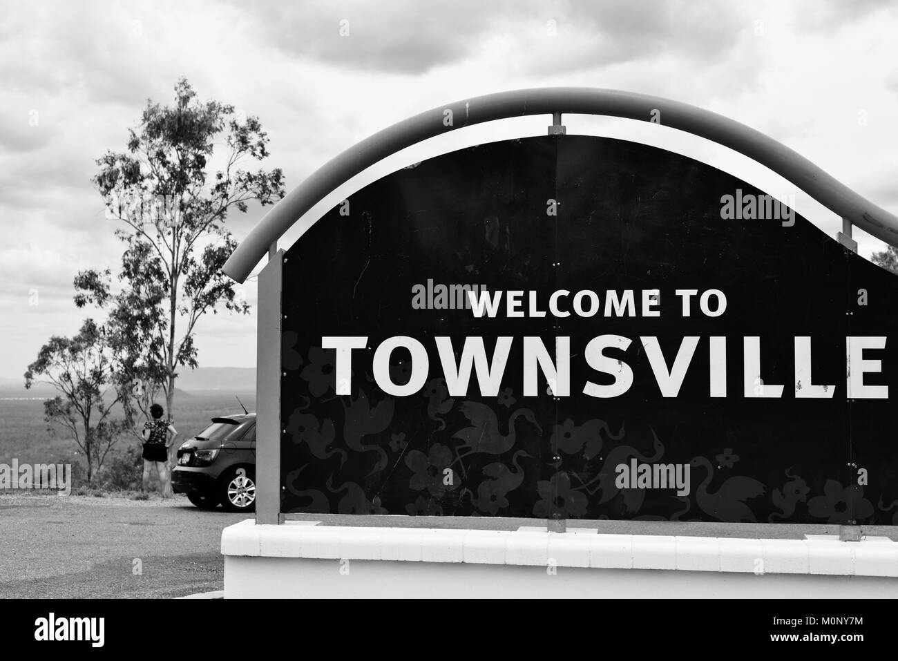 Dry sclerophyll Black and White Stock Photos & Images - Alamy