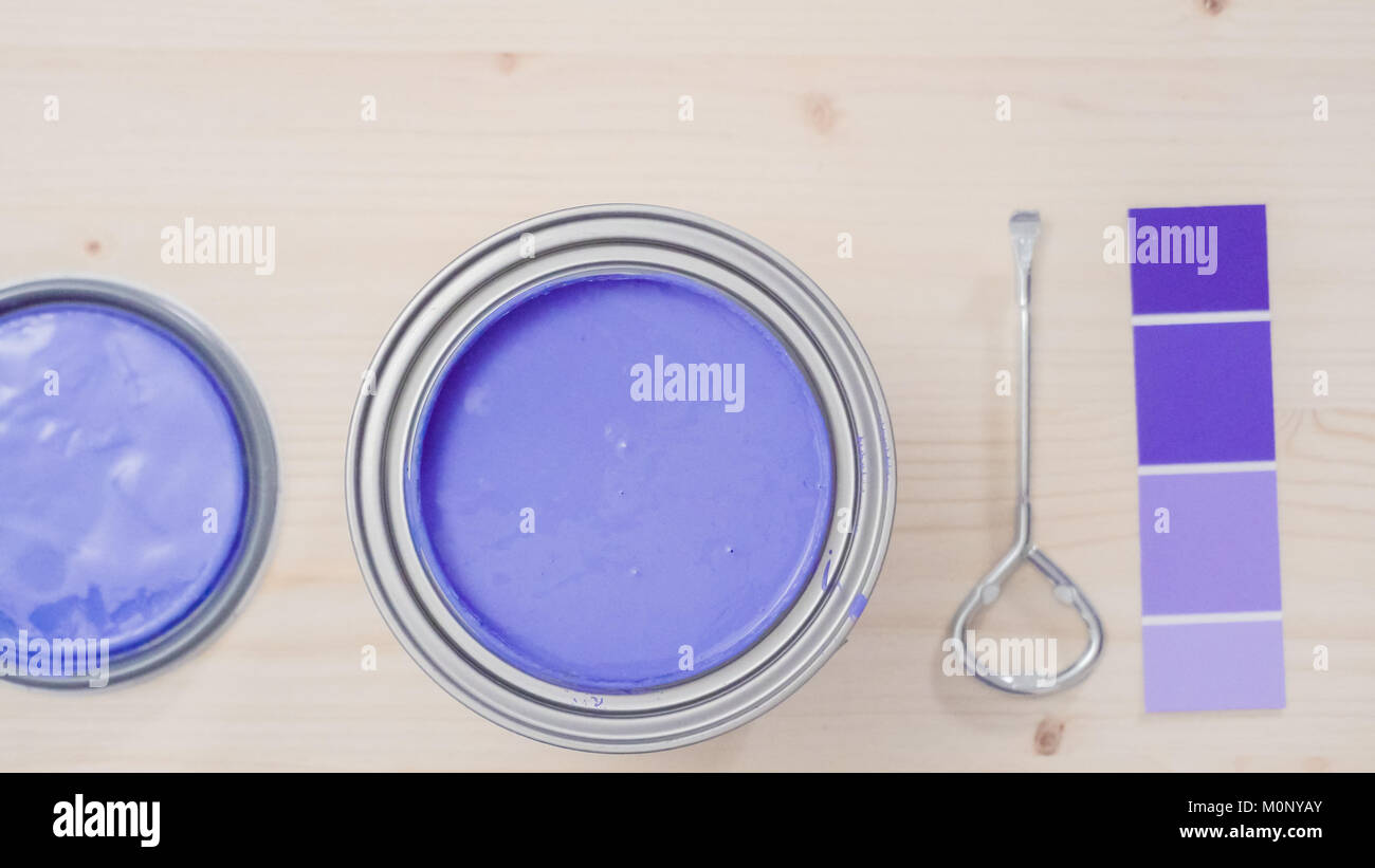 Opening can paint hi-res stock photography and images - Alamy