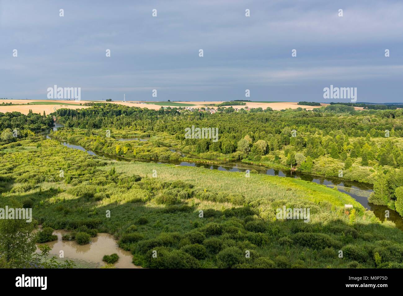 France,Somme,Eclusier-Vaux,Belvedere of Vaux overlooks the Upper Valley ...