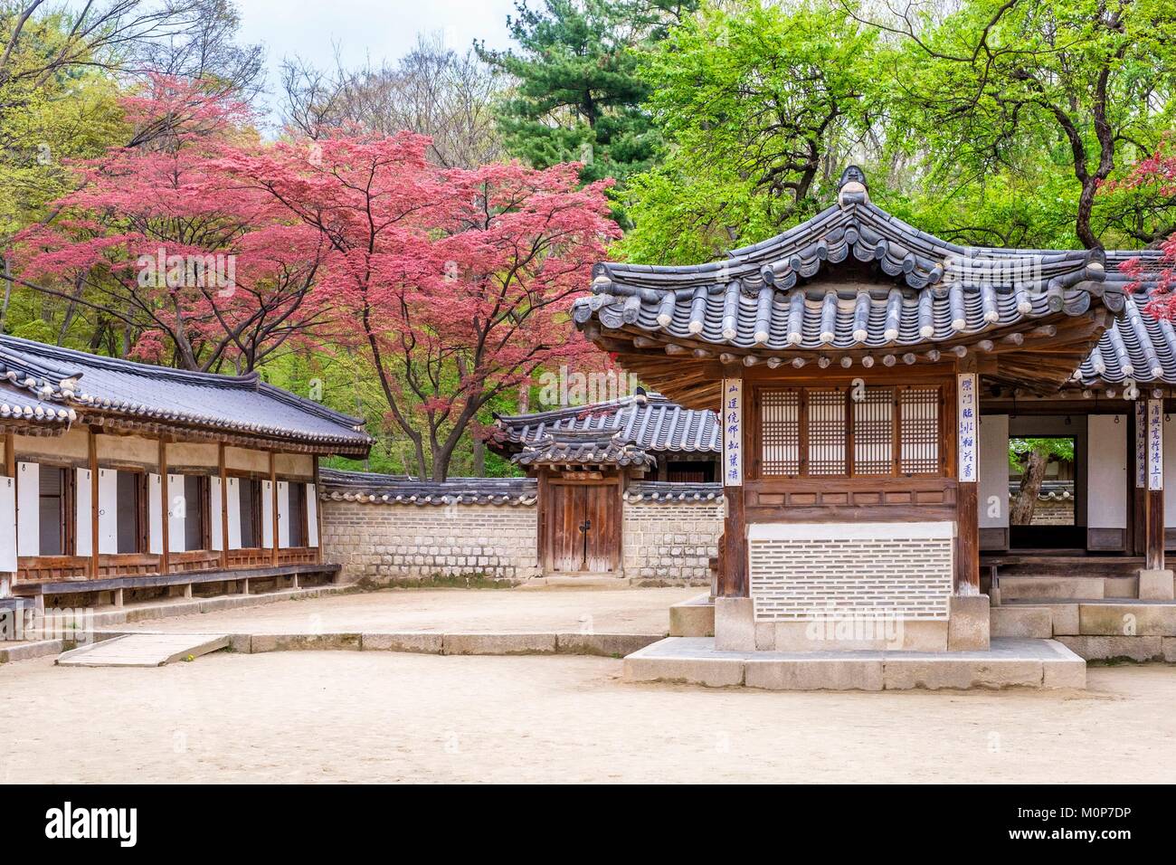 The secret garden changdeokgung seoul hi-res stock photography and images - Alamy