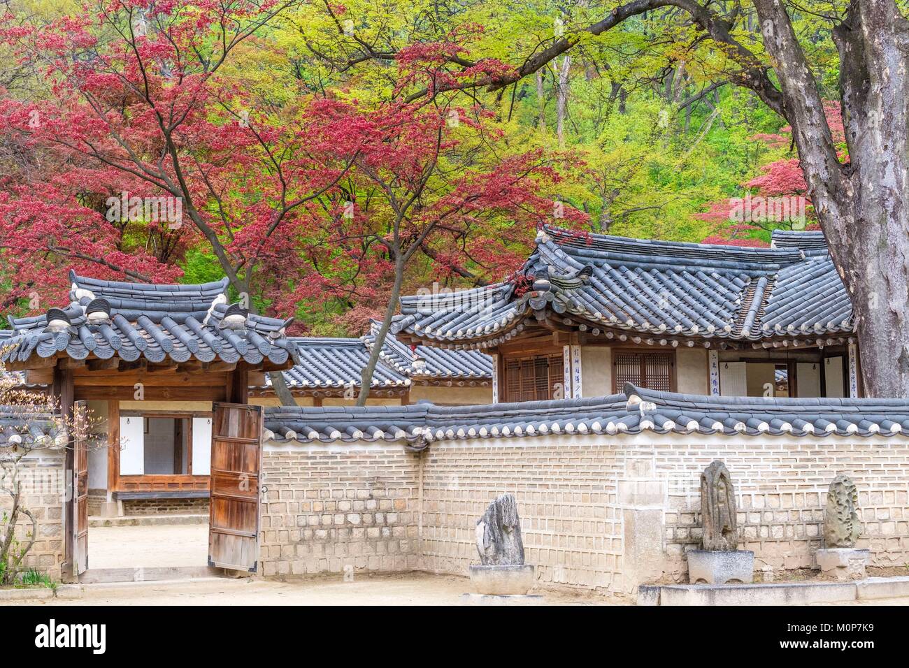 The secret garden changdeokgung seoul hi-res stock photography and images - Alamy