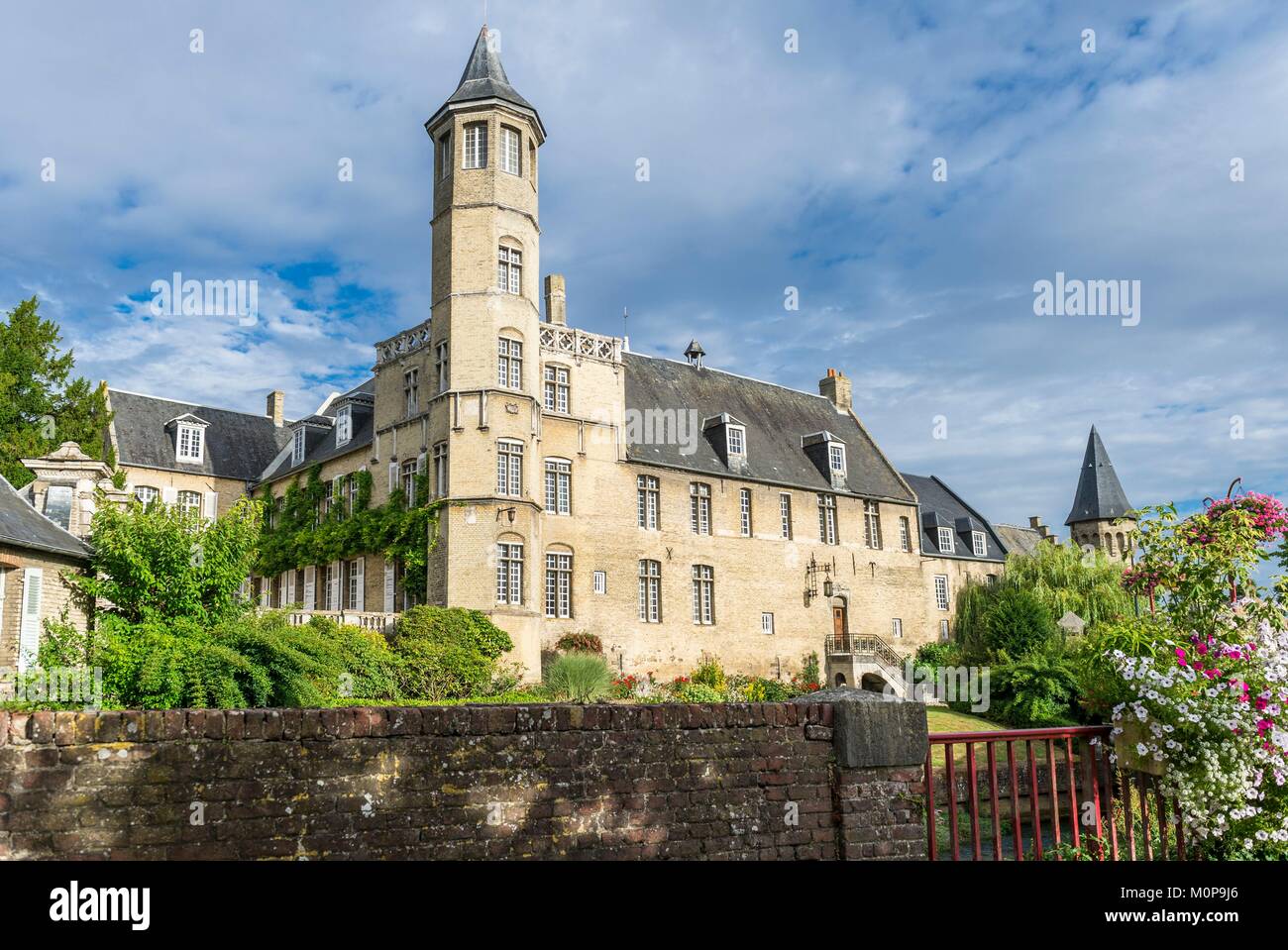 East Calais High Resolution Stock Photography and Images - Alamy