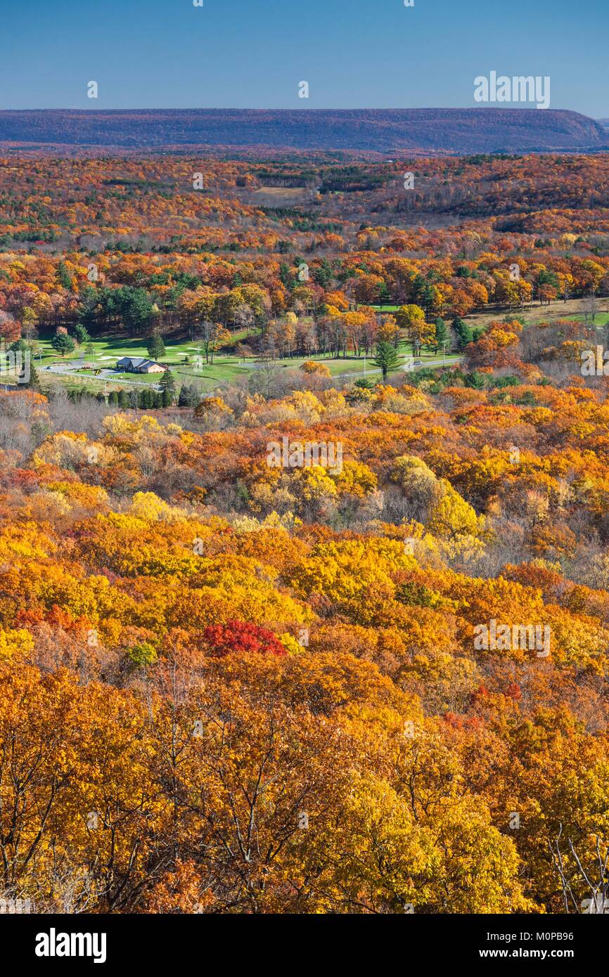 United States,Pennsylvania,Pocono Mountains,Mt. Pocono,view from Pocono ...