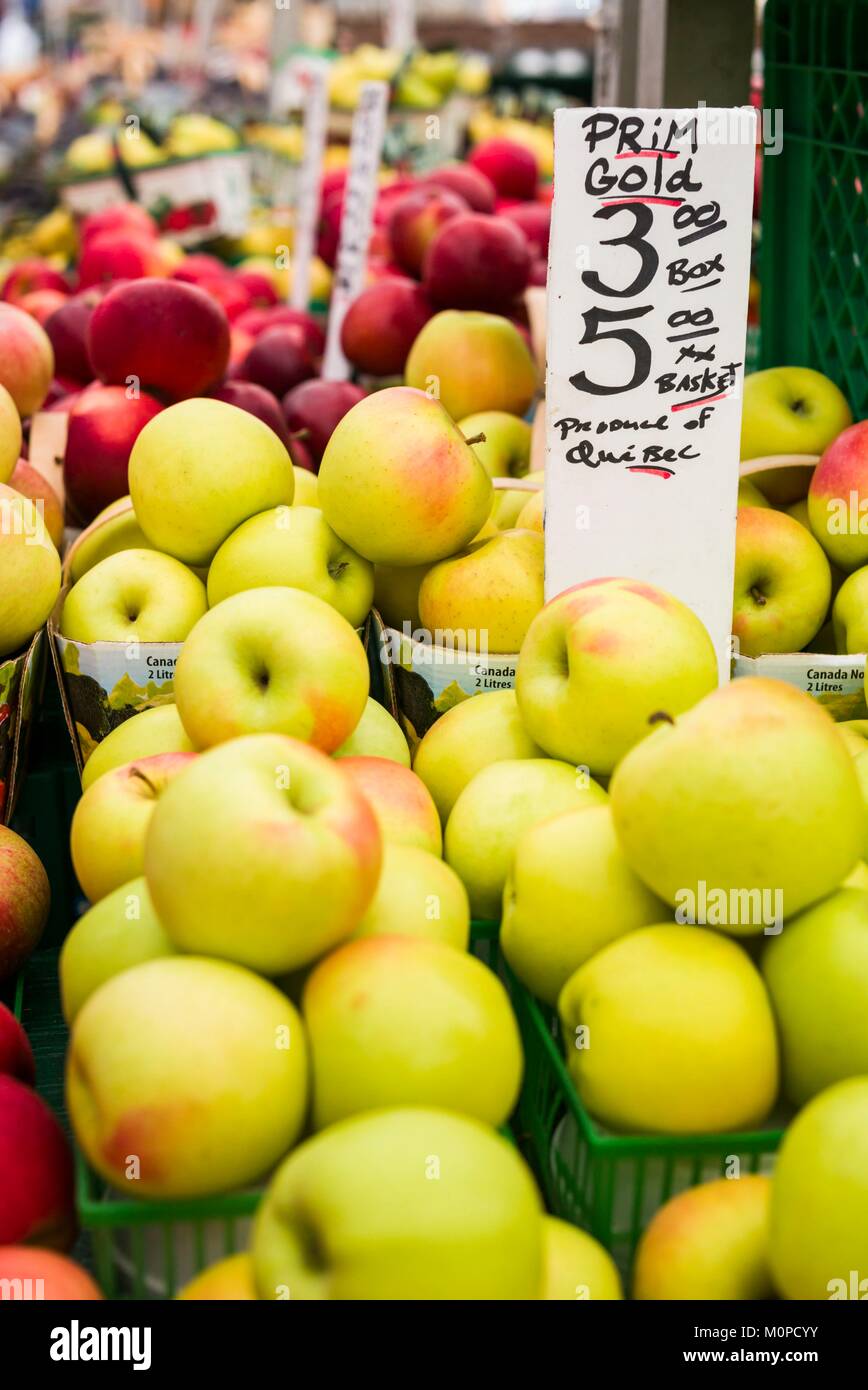 Canada apples hi-res stock photography and images - Alamy