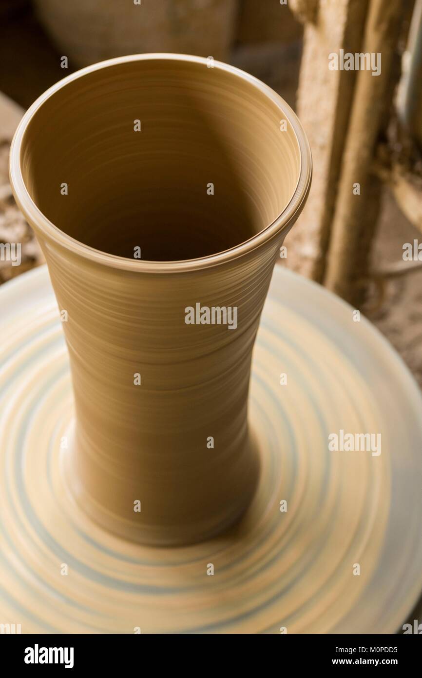Philippines pottery hi-res stock photography and images - Alamy