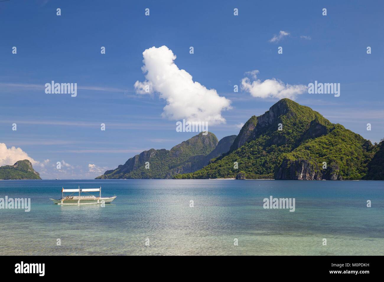 Philippines,Palawan,view from Las Cabañas beach Stock Photo - Alamy