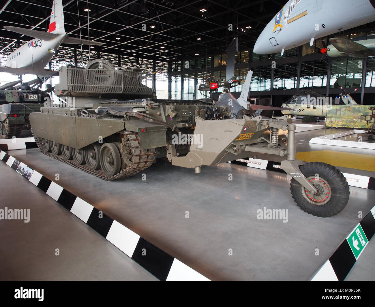 'Centurion wit fuel trailer KY 00 59 pic1' appears to reference an ...