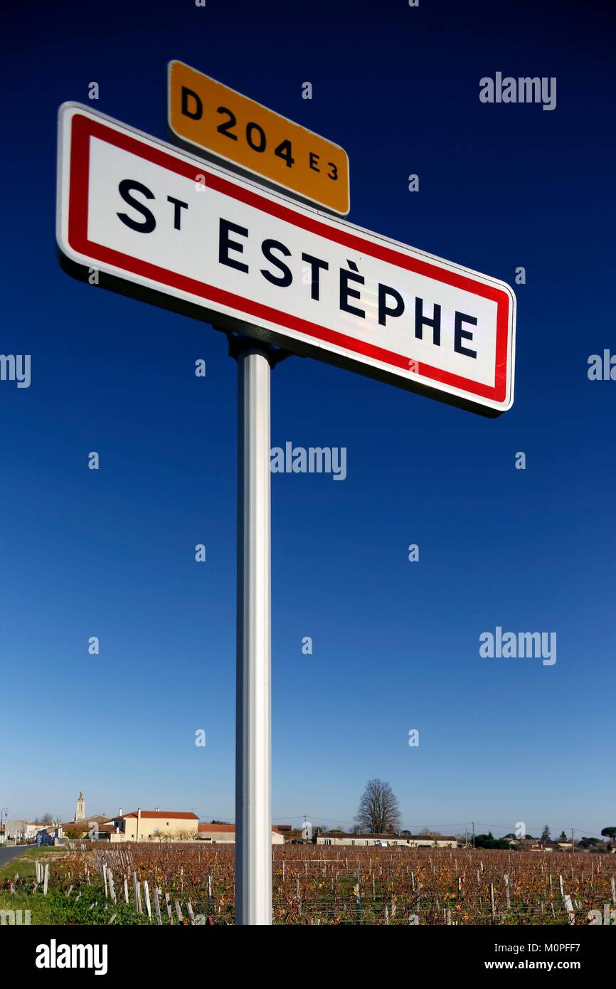 France,Gironde,Saint Estephe,AOC Saint Estephe Stock Photo - Alamy