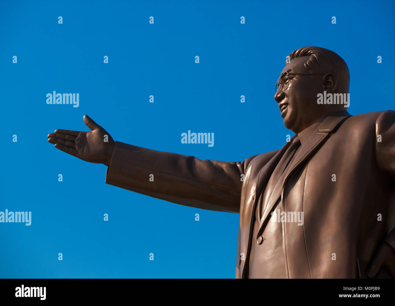 Kim il Sung statue in the Grand monument on Mansu hill, Pyongan ...