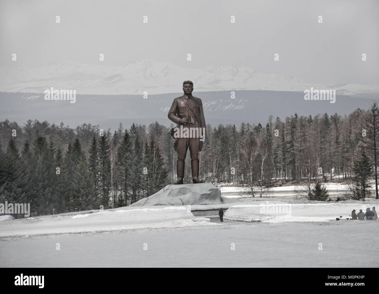 Statue of kim ii sung hi-res stock photography and images - Alamy