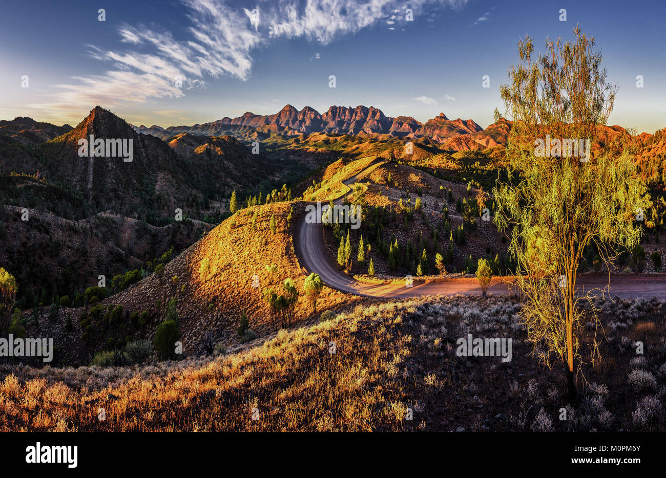 Flinders Ranges High Resolution Stock Photography and Images - Alamy
