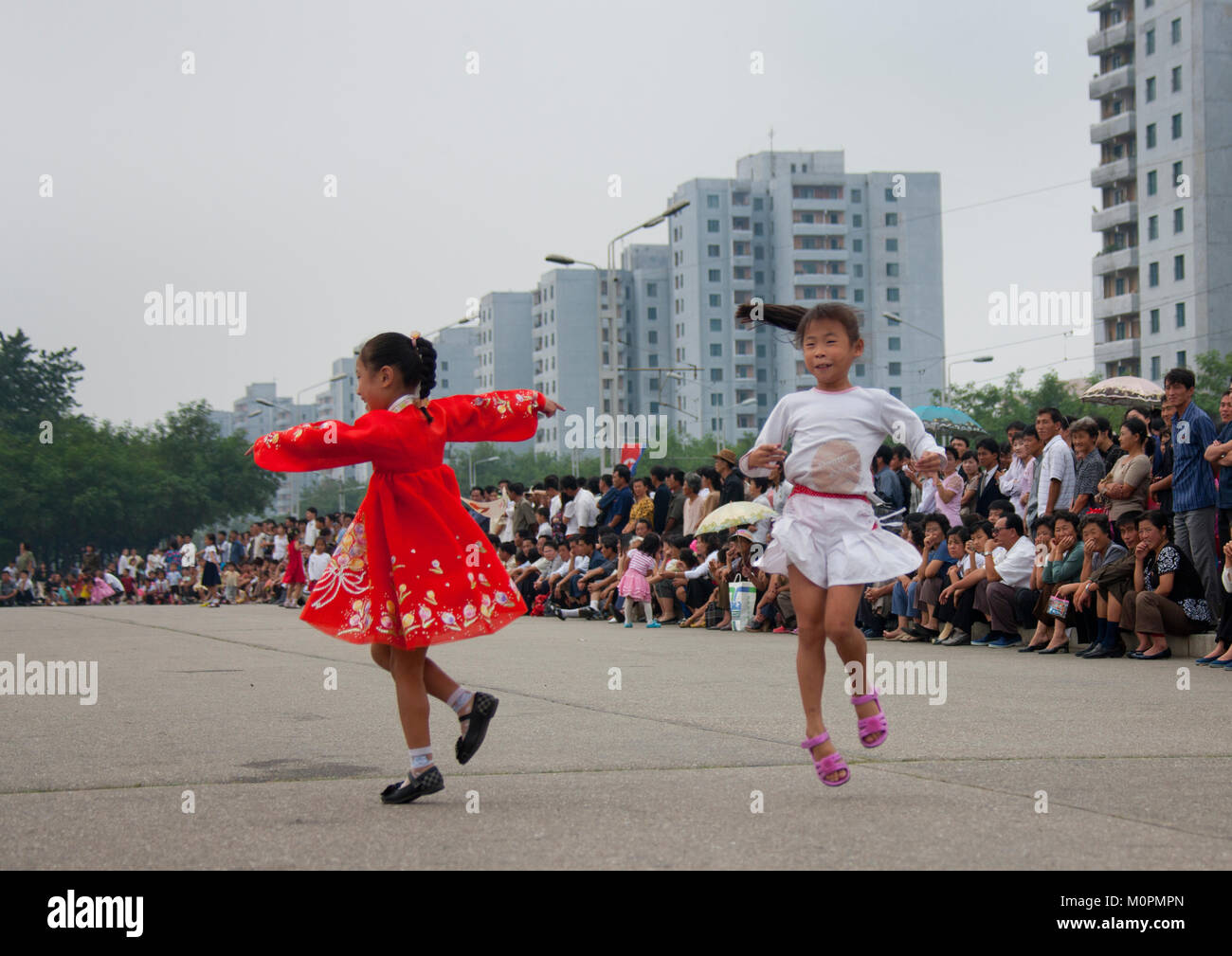 North Korean young girls dancing in traditional choson-ot on national ...
