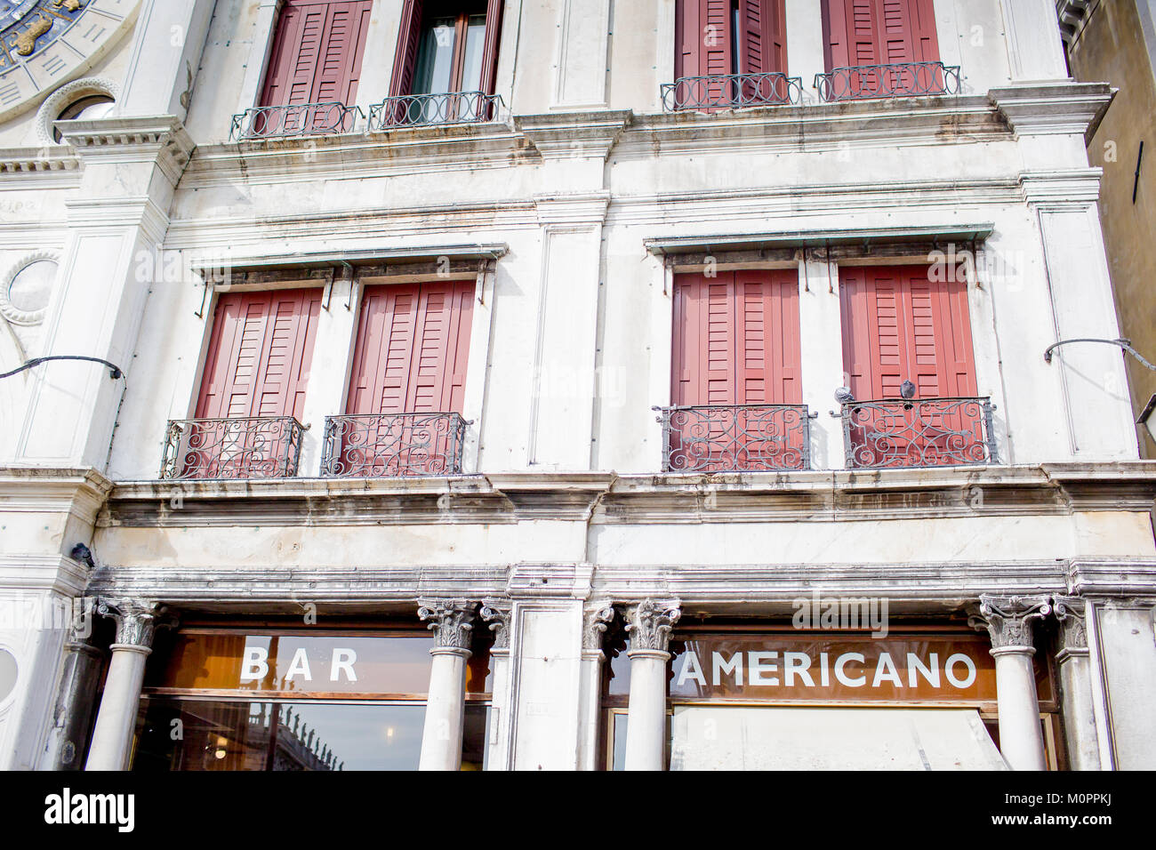 Americano bar hi-res stock photography and images - Alamy
