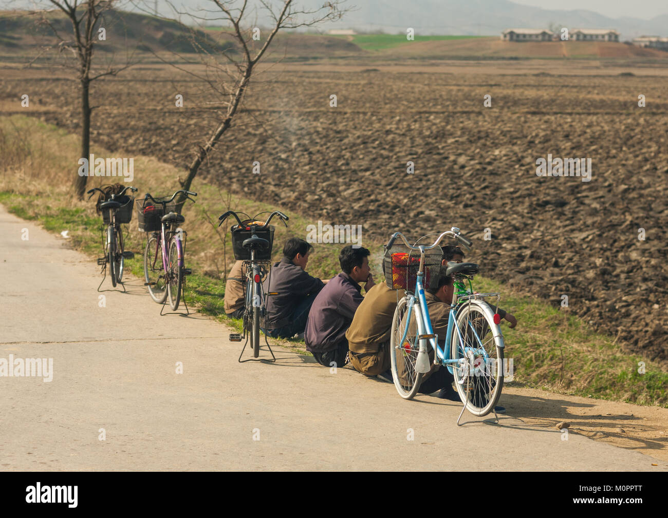 Daily life in the countryside, Kangwon Province, Wonsan, North Korea ...
