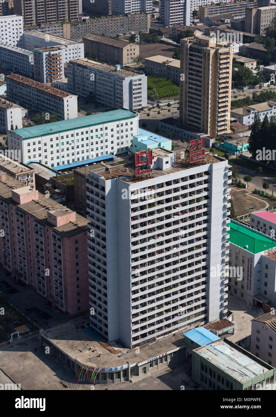 Pyongyang modern city apartments hi-res stock photography and images ...