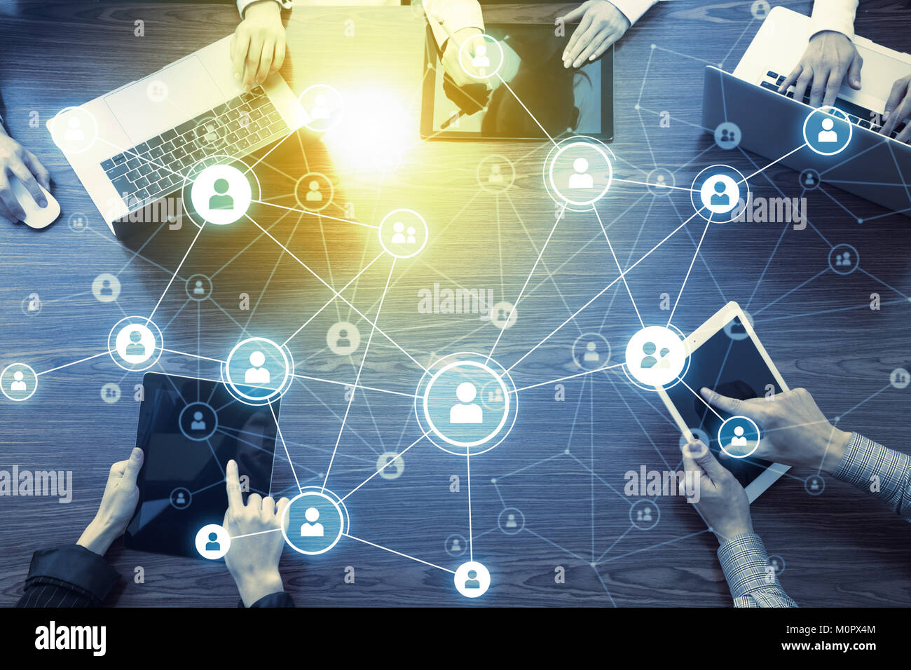 Social media crowd hi-res stock photography and images - Alamy