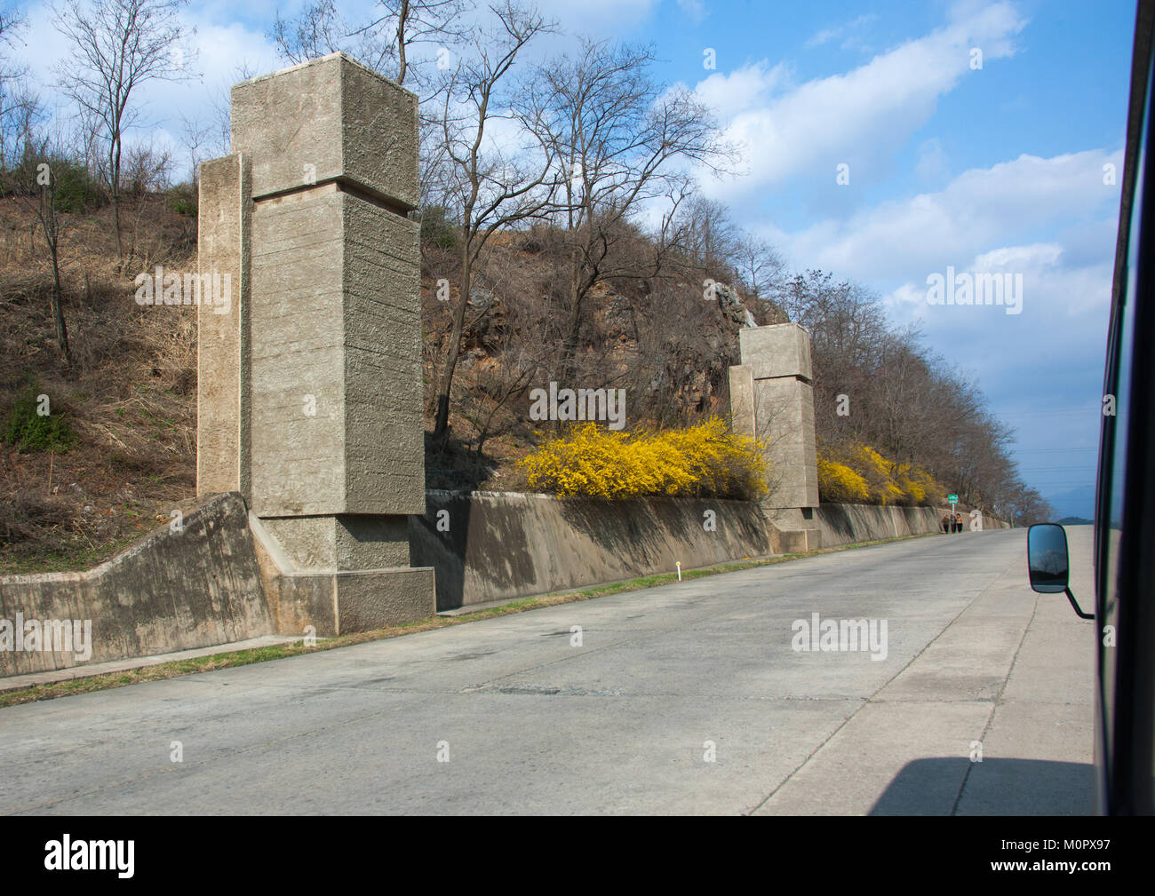 Concrete anti tank blocks hi-res stock photography and images - Alamy