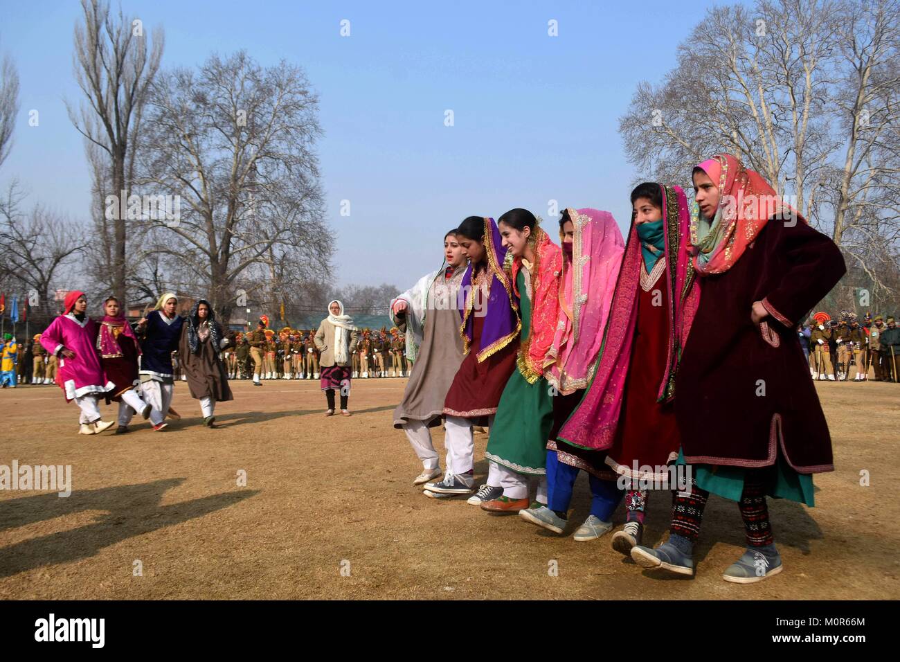 Kashmiri dress hi-res stock photography and images - Alamy