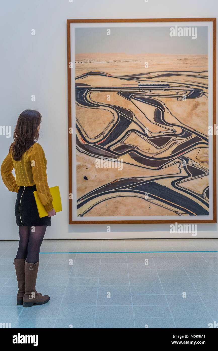 Bahrain open hi-res stock photography and images - Alamy