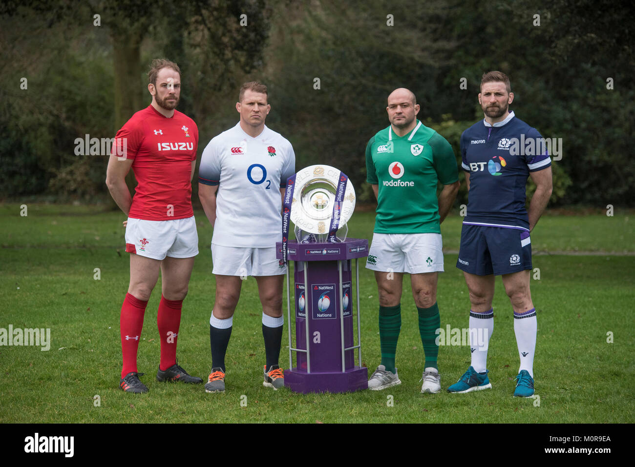 Left to right england rugby player hi-res stock photography and images ...