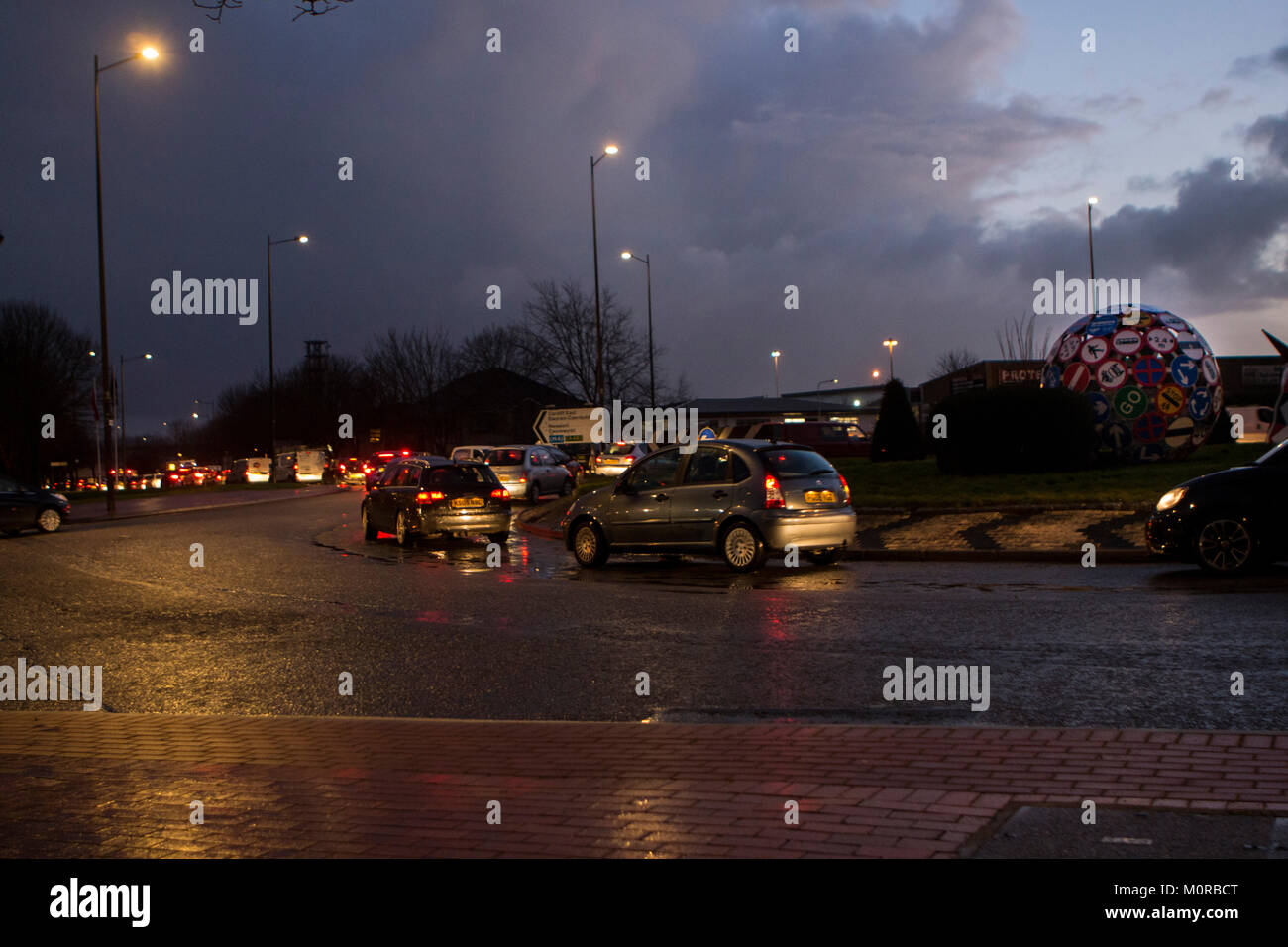 Splott, Cardiff, Wales, UK. 24th Jan, 2018. Butetown tunnel causes ...