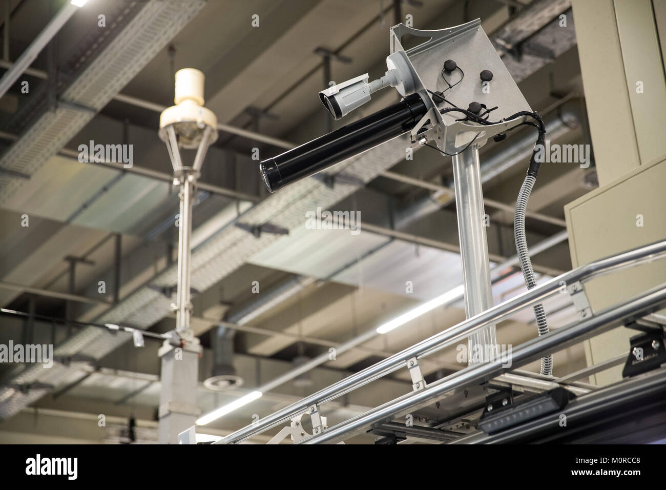 Nuremberg, Germany. 16th Jan, 2018. A frequency detector (back) and a ...
