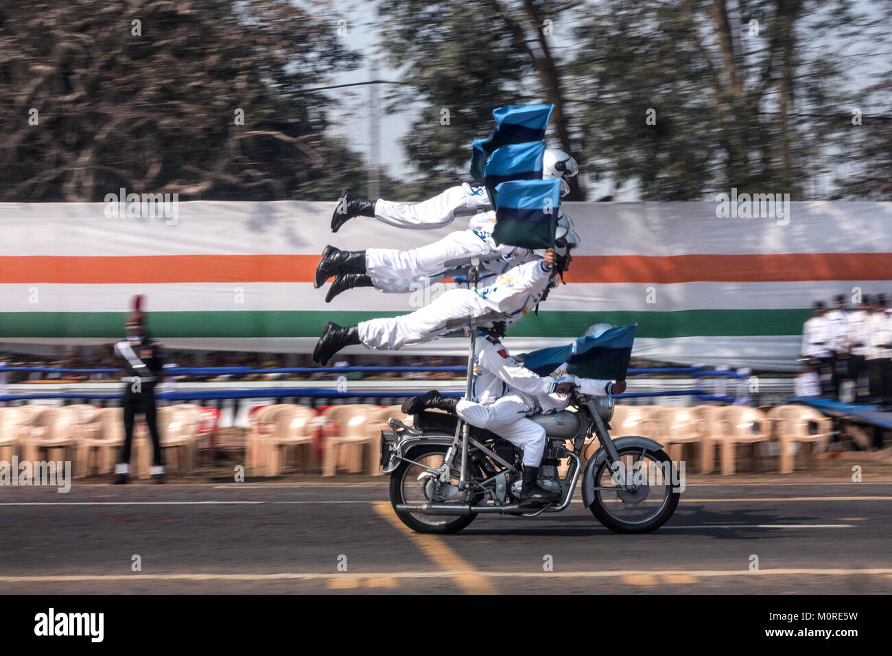 Kolkata, India. 23rd Jan, 2018. Indian army soldiers performing ...