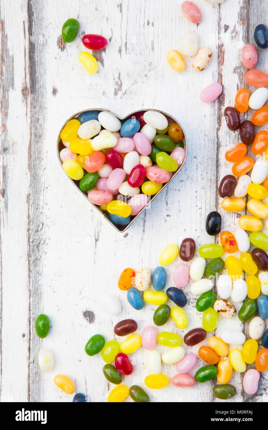 Heart shaped jelly beans hi-res stock photography and images - Alamy