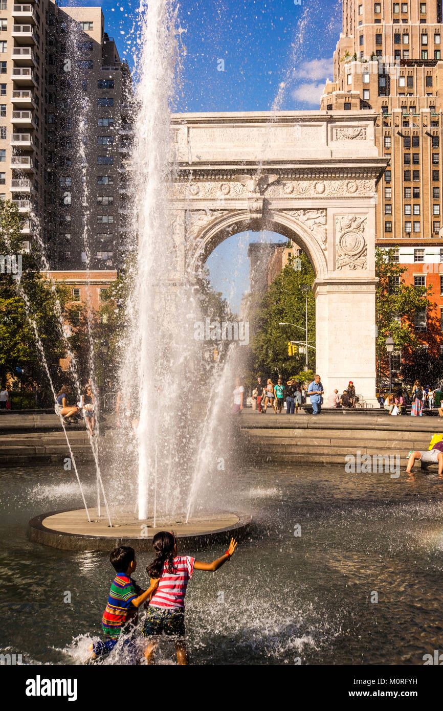Washington Square Park Manhattan New York, New York, USA Stock Photo ...