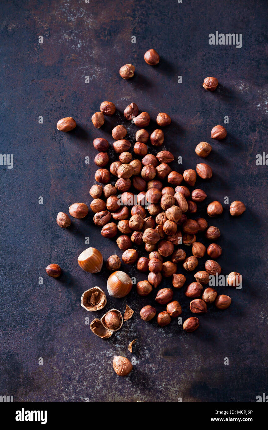 Large hazelnuts hi-res stock photography and images - Alamy