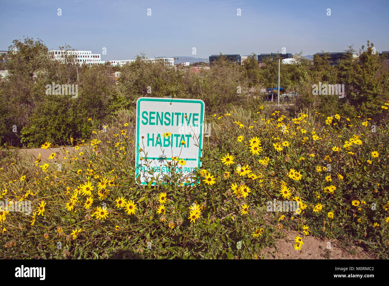 Sensitive habitat sign hi-res stock photography and images - Alamy