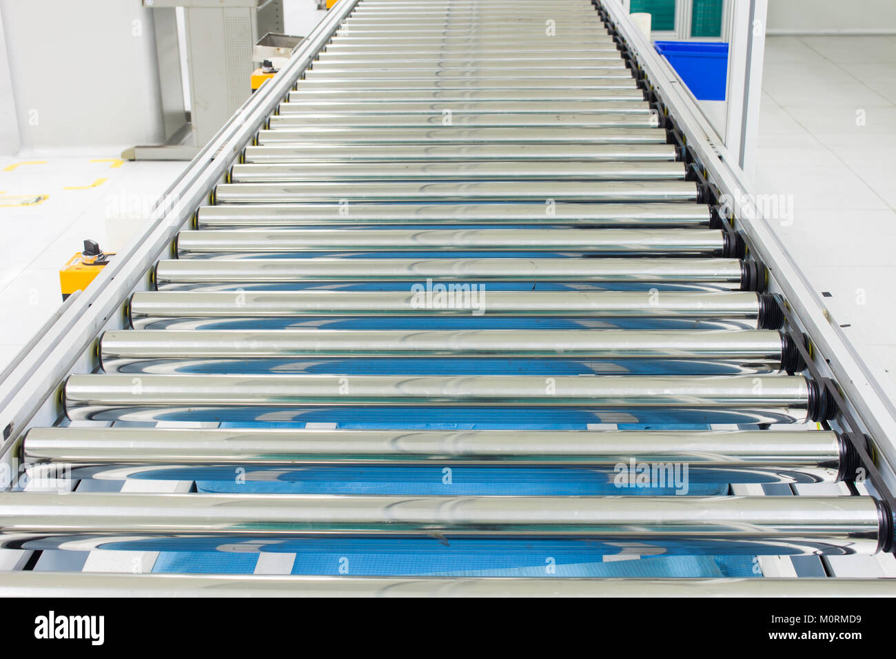 The conveyor chain, and conveyor belt on production line set up in ...