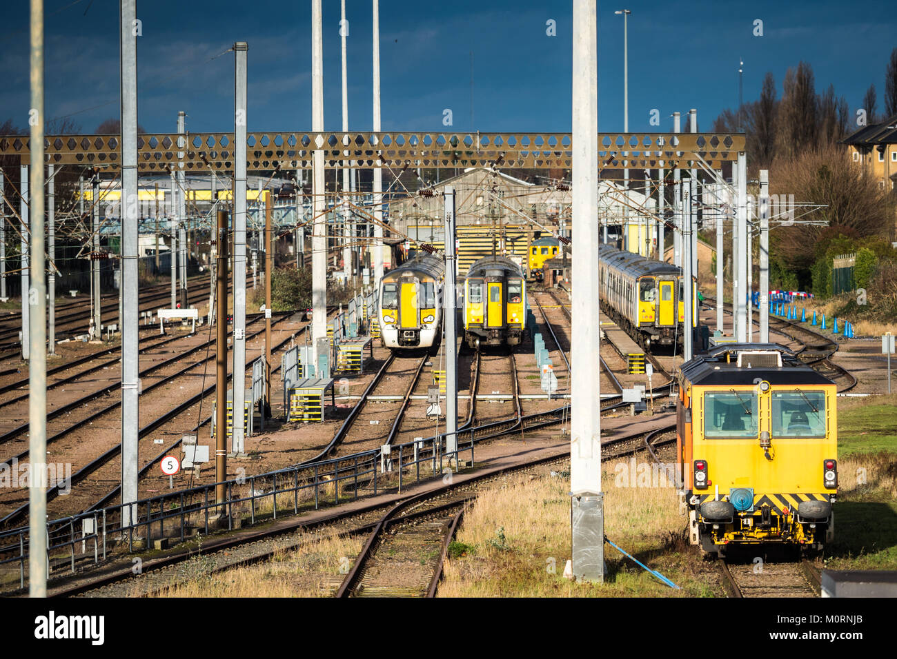 Cambridge station hi-res stock photography and images - Alamy