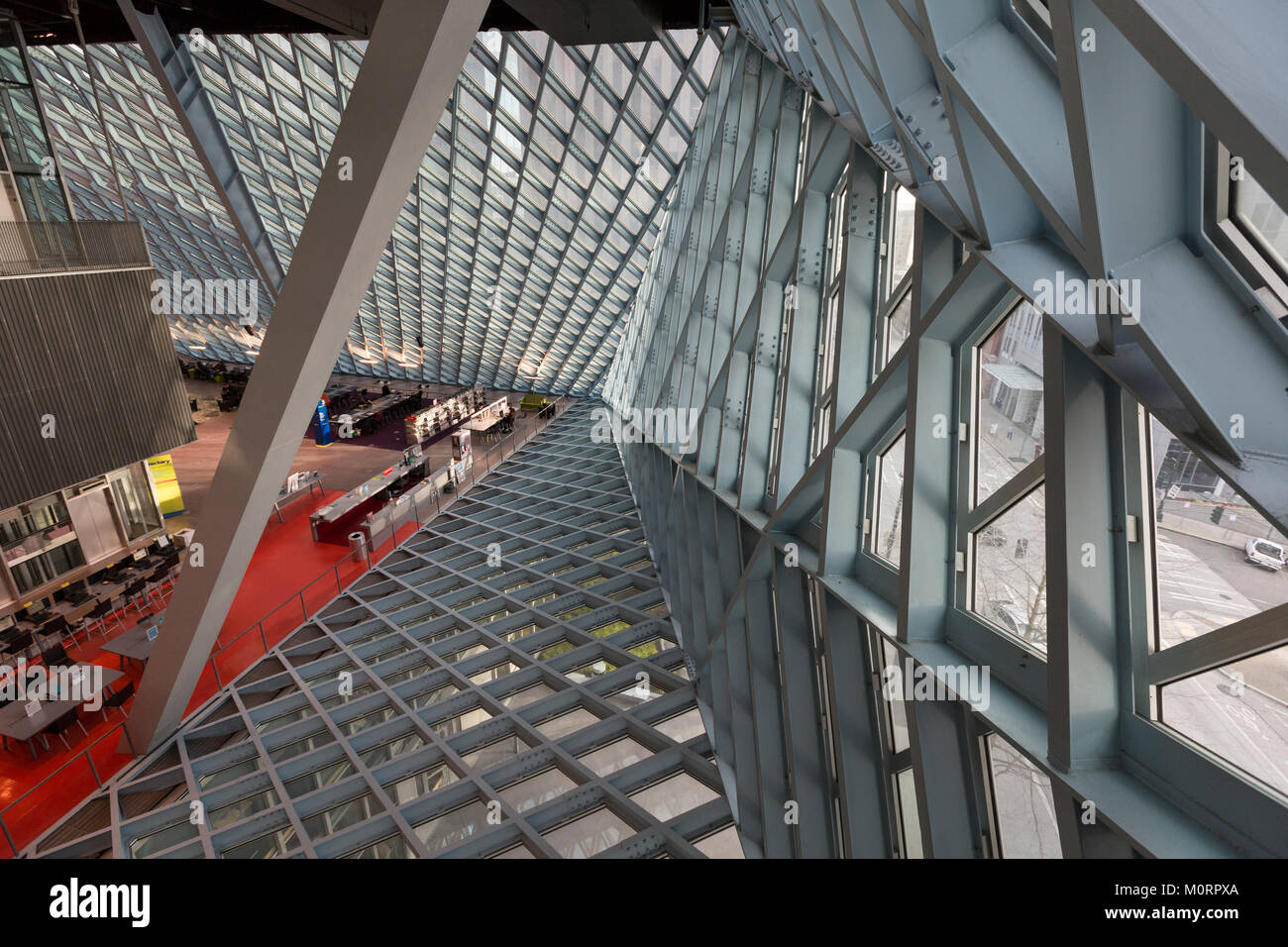 Seattle public library interior hi-res stock photography and images - Alamy