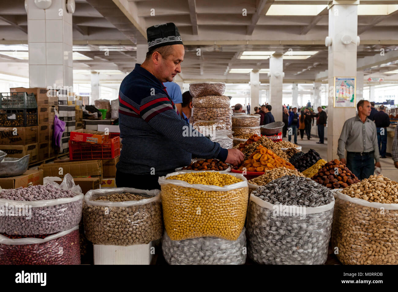 An Uzbek Man Sells Dried Fruit and Nuts At The Main Bazaar, Samarkand ...