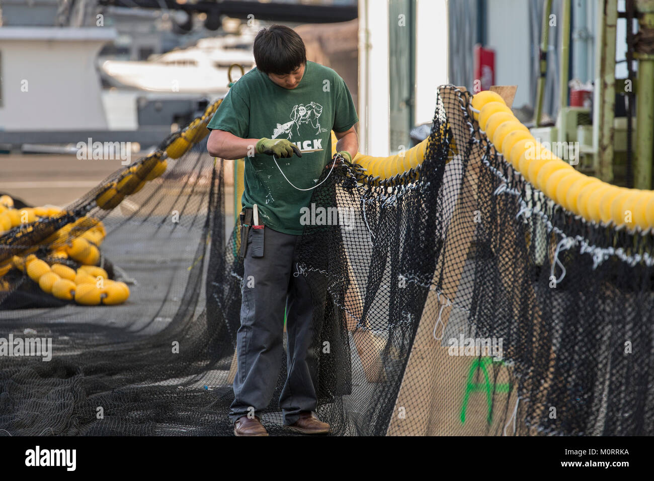 Native american fishing net hi-res stock photography and images - Alamy