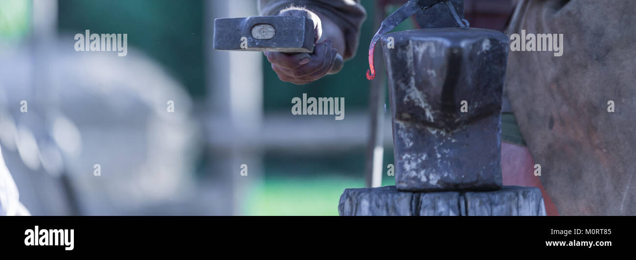 Working with iron hi-res stock photography and images - Alamy