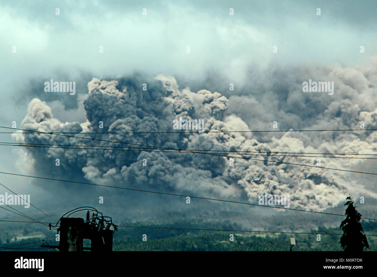 Philippines. 24th Jan, 2018. Mt. Mayon volcano 3rd explosion again this ...