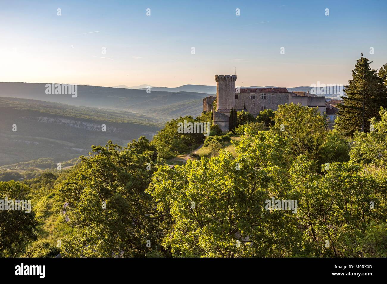 France,Vaucluse,regional natural reserve of Luberon,Viens,the village ...