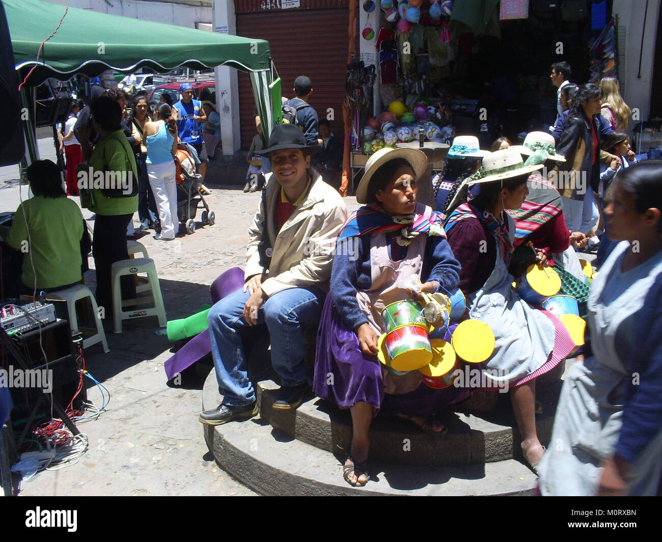 Centro de la paz hi-res stock photography and images - Alamy