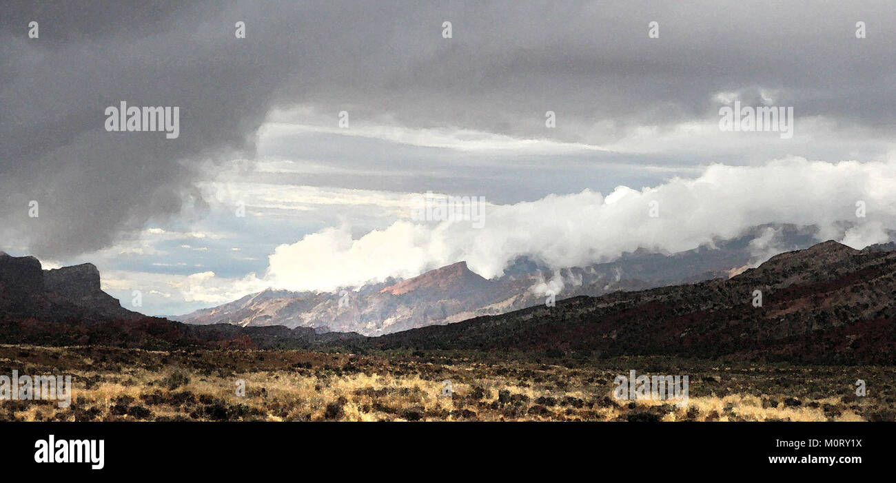 Gathering storm hi-res stock photography and images - Alamy
