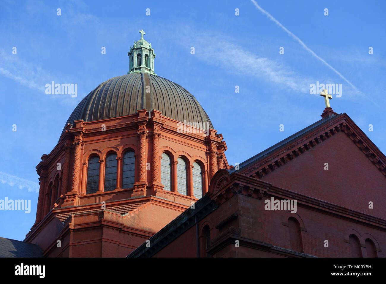 Matthew the apostle hi-res stock photography and images - Alamy