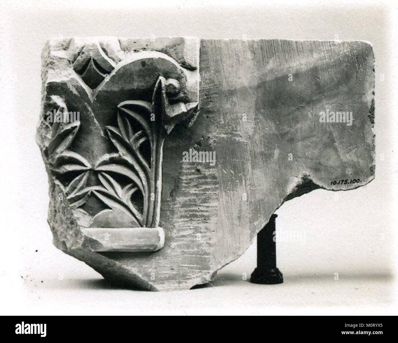 Capital MET 10.175.100 is an item in the collection of the Metropolitan Museum of Art, cataloged ...